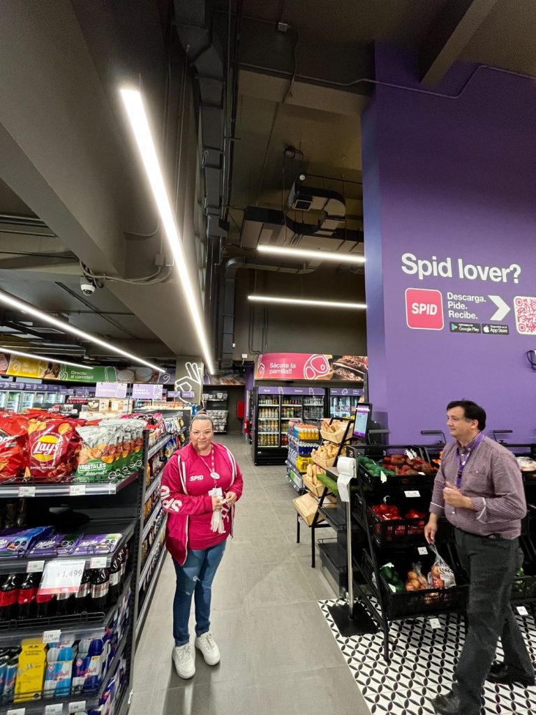 Cencosud, dueño de Wong y Metro, abre nueva tienda SPID en la región