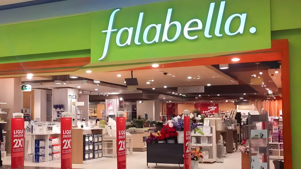 Falabella en crisis: Mercado ve aumento de capital como solución al mal momento