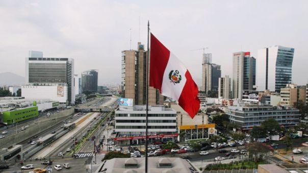 INEI: Economía peruana se desacelera y crece solo 4,55% en octubre INEI: Economía peruana se desacelera y crece solo 4,55% en octubre