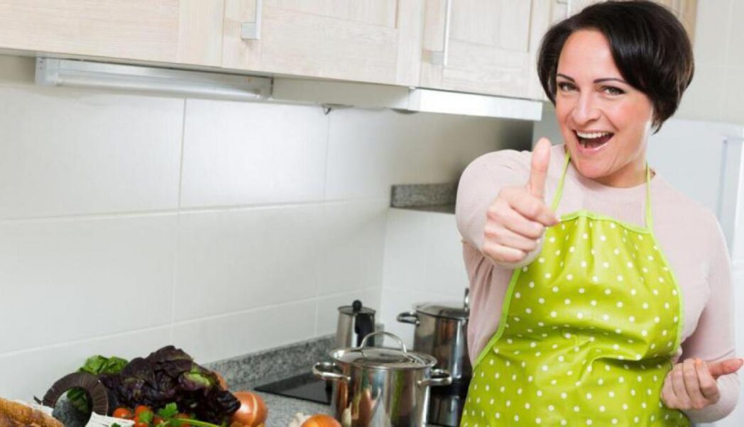 Perú: El 19% de amas de casa cuenta con dos operadores móviles