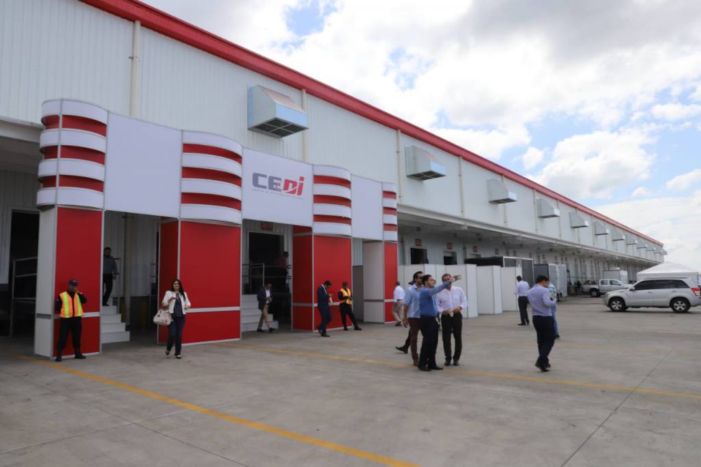 Supermercados Tía invierte US$47 millones en centro de distribución