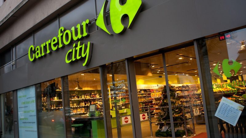 Carrefour abre tienda en aeropuerto de París