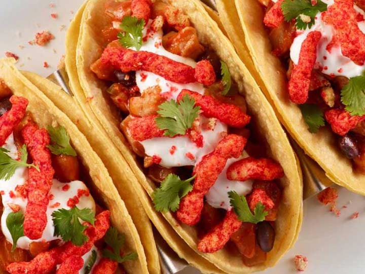 El primer restaurante donde todo sabe a cheetos causa furor y agota ...