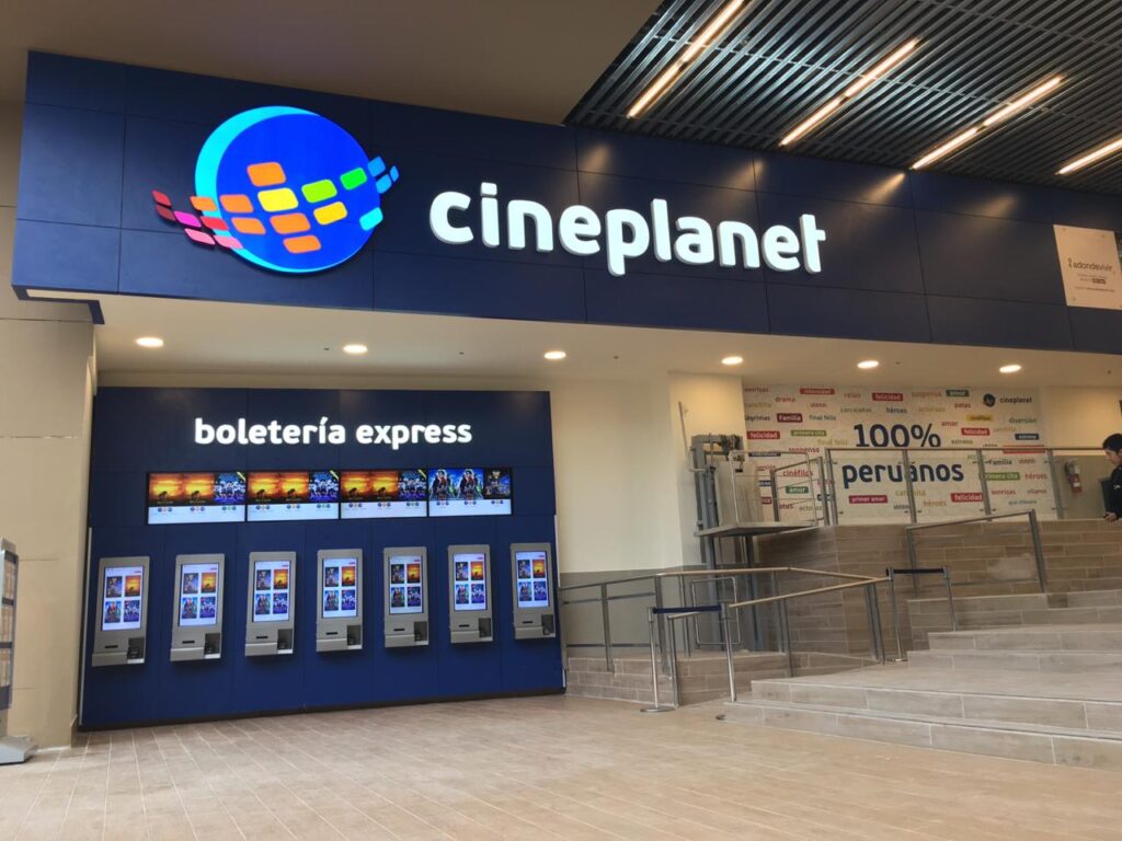 Perú: Cineplanet abre un nuevo complejo de cines en centro comercial ...