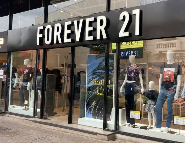 Forever 21 abre su primera tienda en Argentina y solo venderá prendas fabricadas en ese país