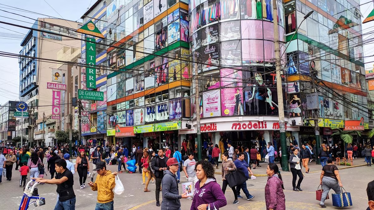 Gamarra presiona para convertirse en Zona Franca e impulsar el comercio ...
