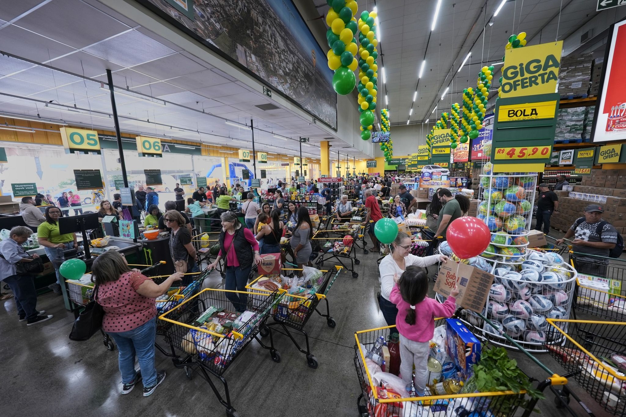 Cencosud reanuda expansión de su supermercado Giga Atacado en Brasil ...