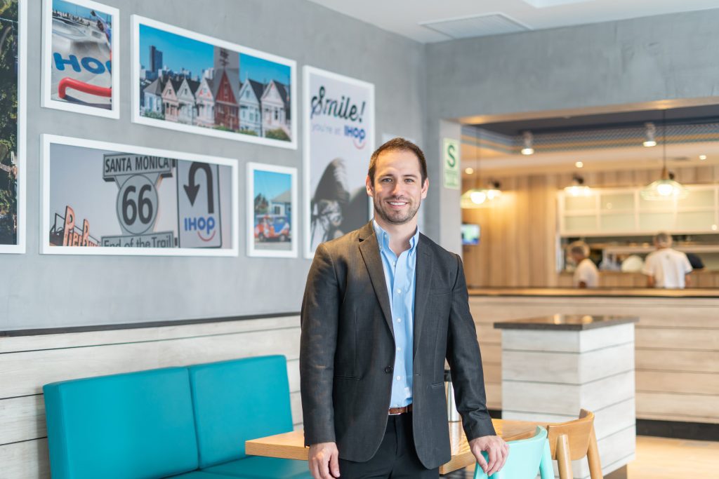 Perú: "IHOP tiene precios accesibles y café ilimitado en su primera tienda"