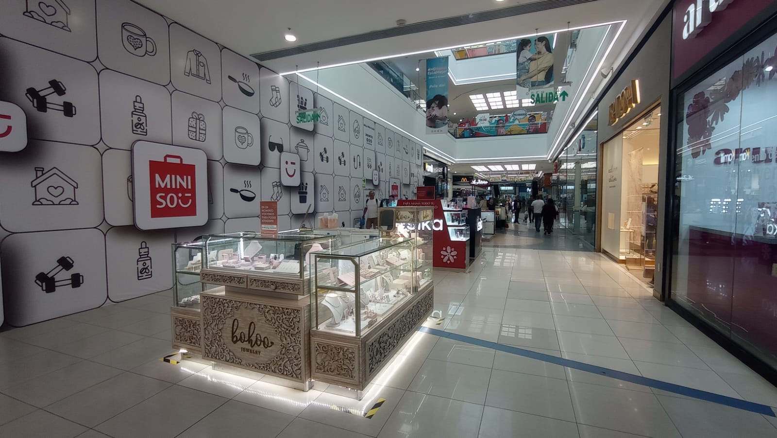 Miniso abrirá tres nuevas tiendas en junio y espera cerrar el año con ...