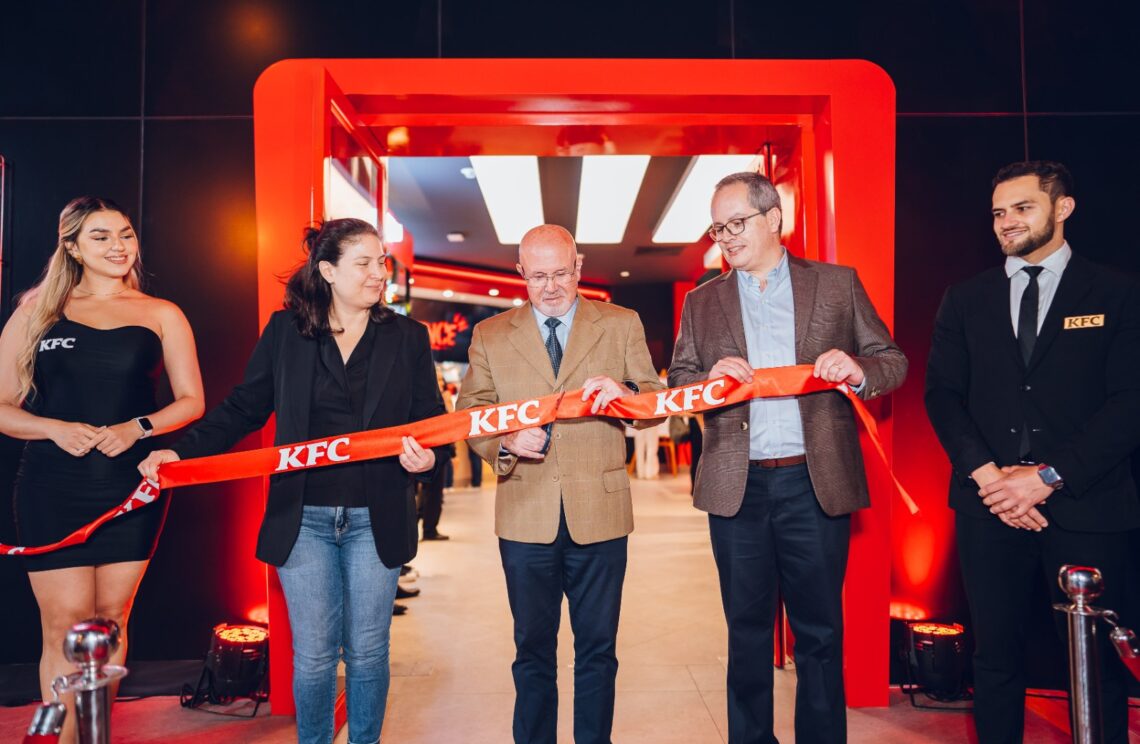KFC inaugura su local más grande y moderno en el Perú: ¿qué novedades ...
