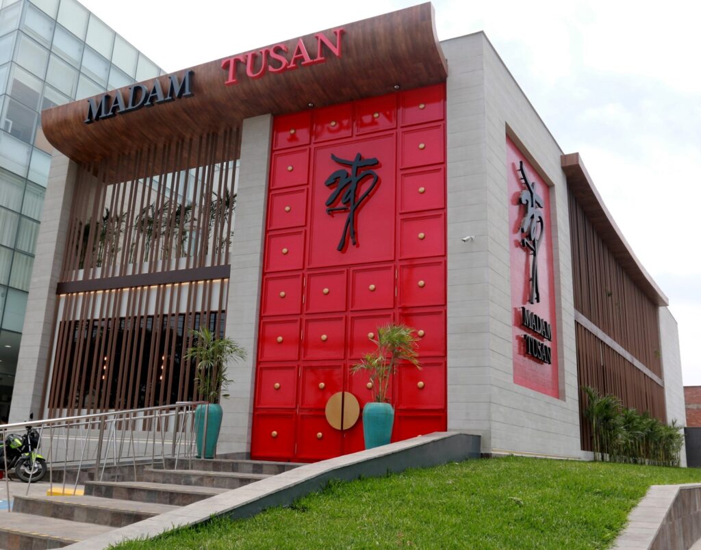 Madam Tusan obtuvo la certificación Safe Guard - Elite Professional