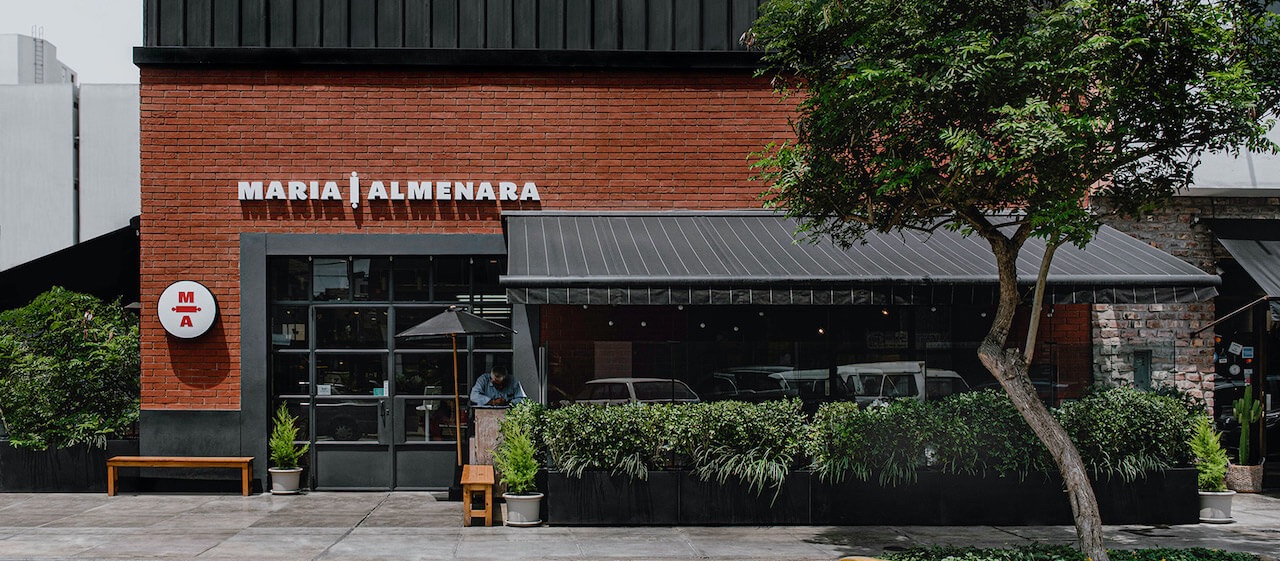 El ascenso meteórico de Maria Almenara: Facturación notable y la marca ...