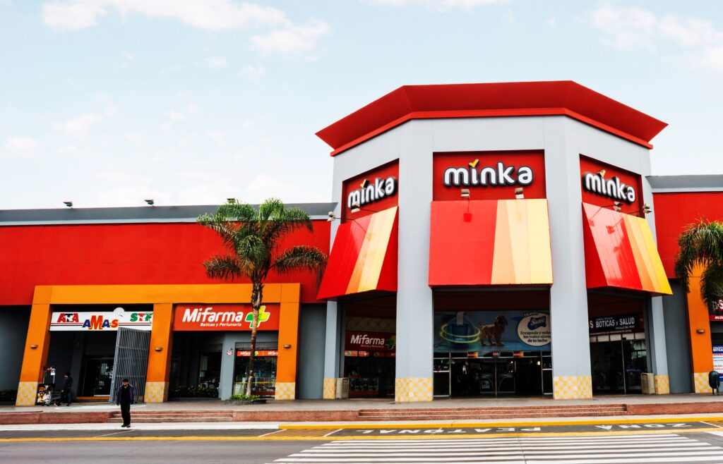Minka moderniza sus espacios comerciales y coloca circuitos de ...