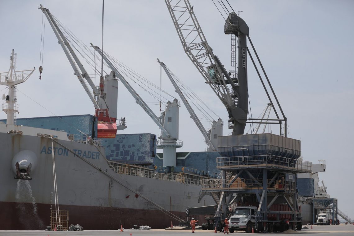 Nuevo Puerto de Marcona será declarado de interés en el tercer ...