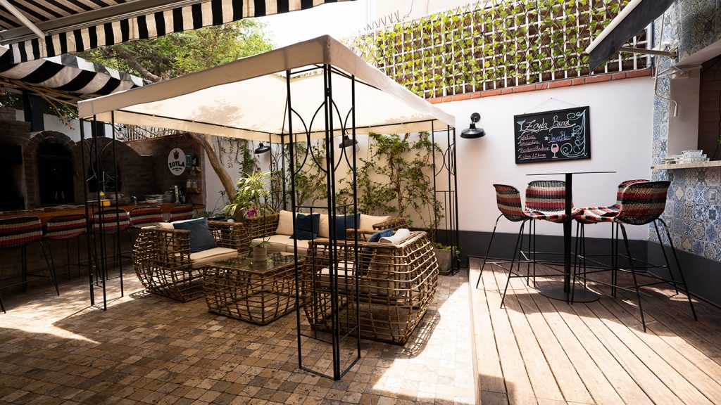 Zoyla Restaurante es el primer espacio gastronómico de Lima en ofrecer ...