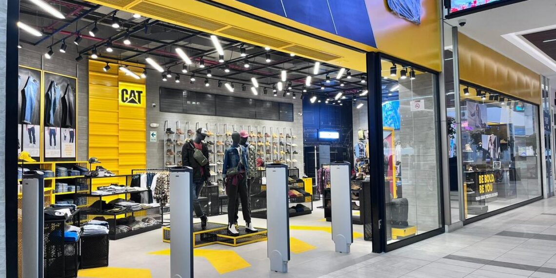 CAT inaugura su tienda más grande del Perú en un destacado centro ...