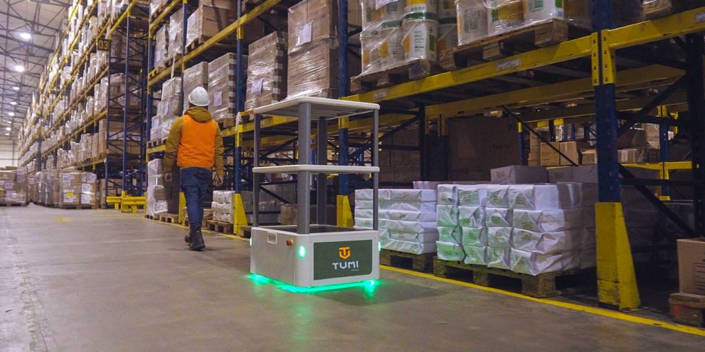 Robots autónomos hechos en Perú revolucionan la logística nacional