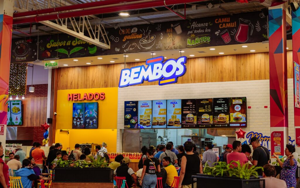 Bembos impulsa su crecimiento en Perú con la apertura de su local ...