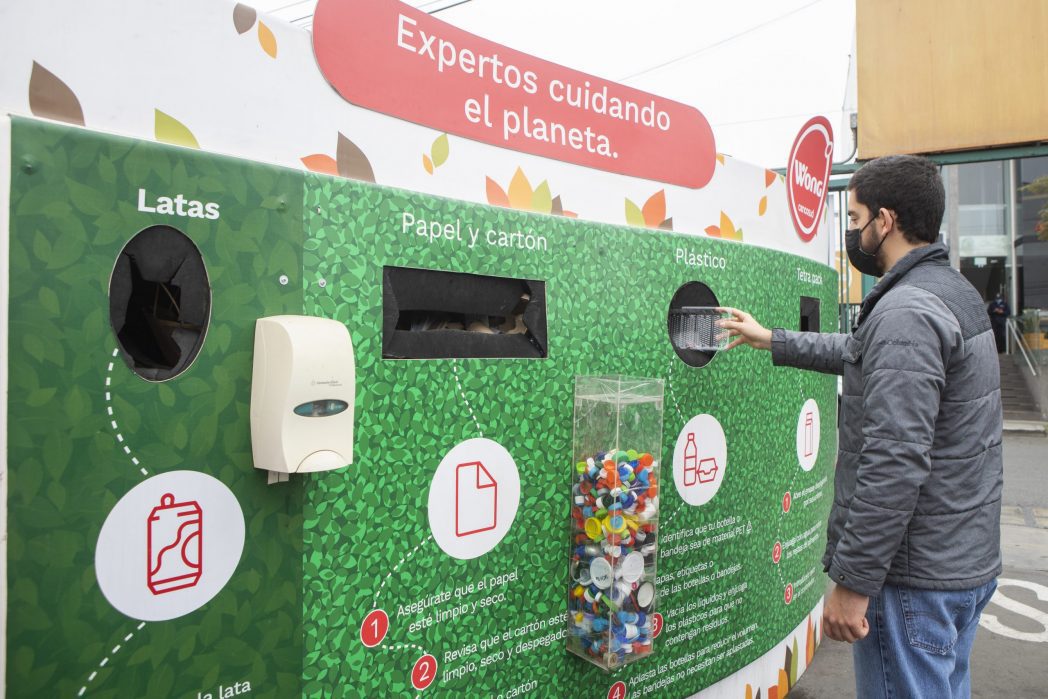 Wong y Metro darán premios y descuentos a clientes que reciclen