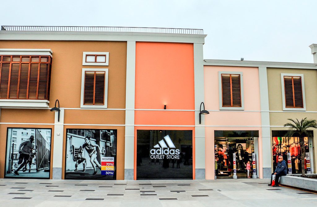 Perú: Colloky abre formato outlet en Minka | Perú Retail