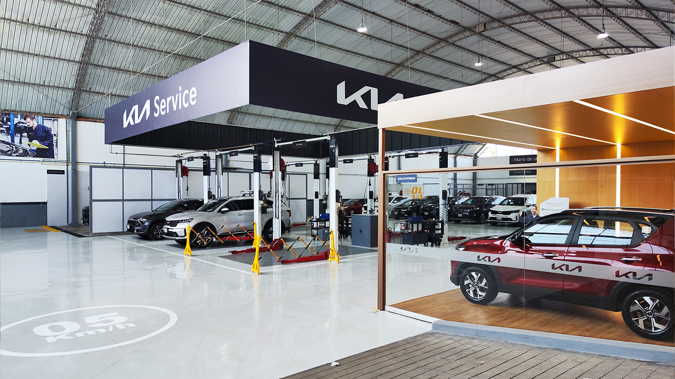 Kia presenta su renovada tienda en San Miguel y anuncia ambicioso plan ...