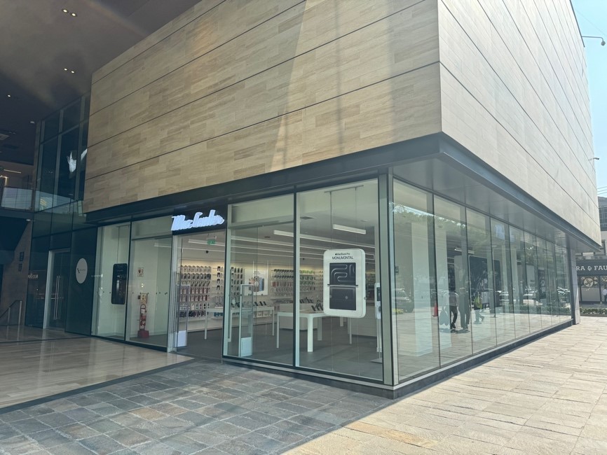 Mac Center, distribuidor oficial de Apple, inaugura nueva tienda en ...