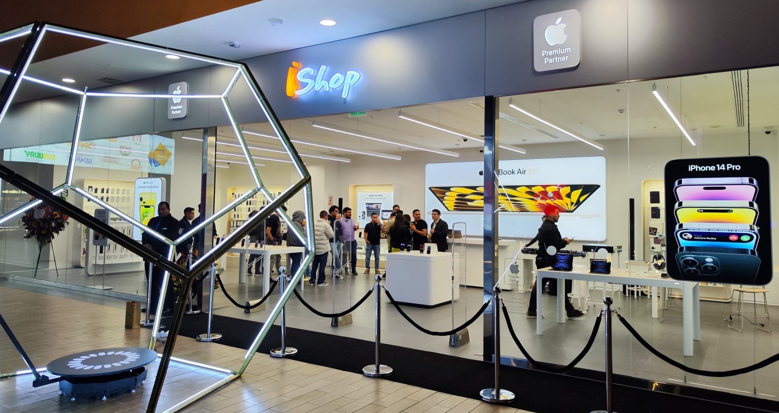 iShop estrena nuevo formato de tienda: "Se vienen más remodelaciones"