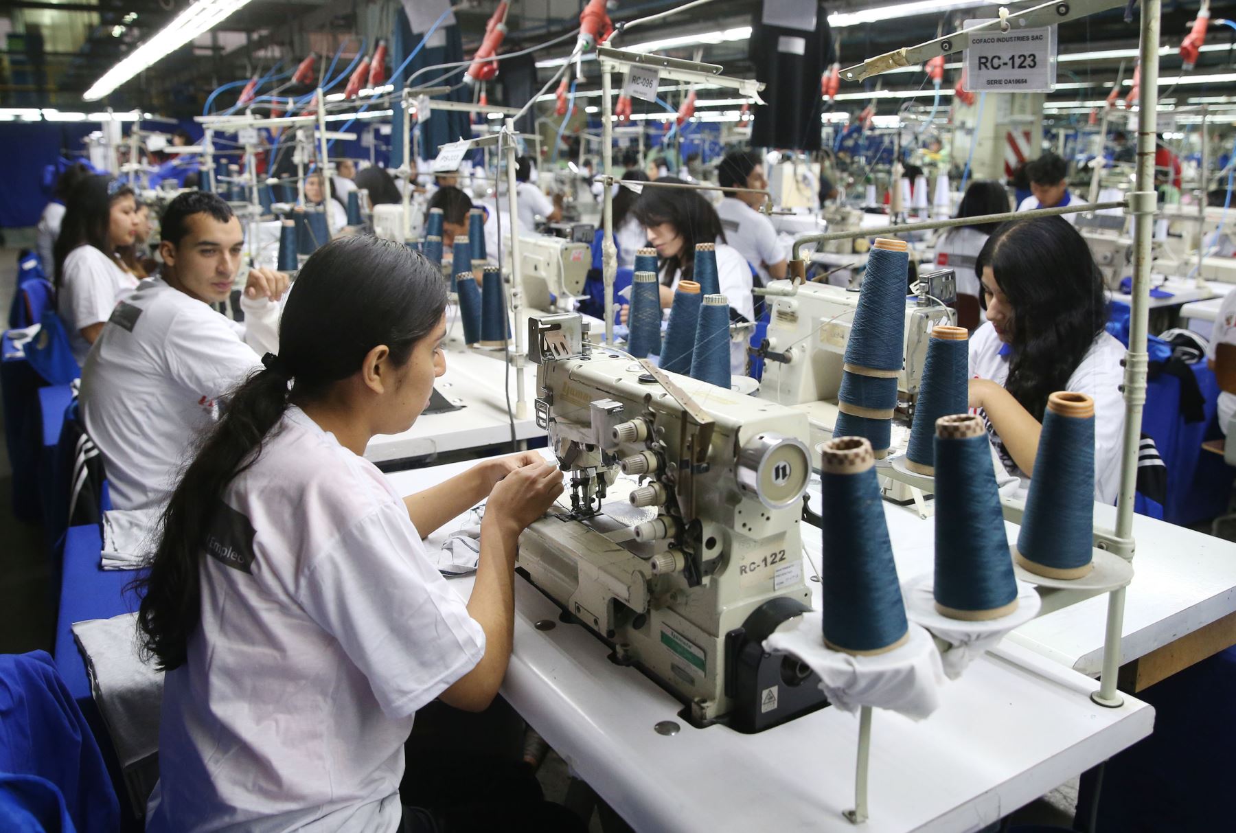 Industria peruana habría crecido cerca del 5% en junio: ¿Qué sectores ...