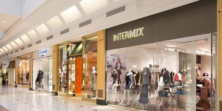 Gap llega un acuerdo para vender su marca Intermix