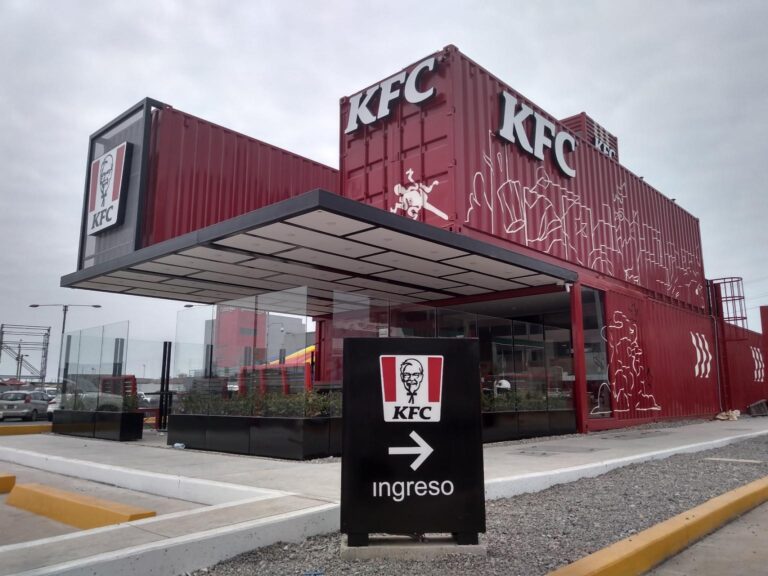 Lima: KFC abre innovador Drive Thru en el distrito de Lurín