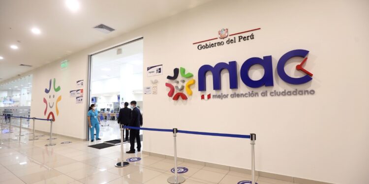 Perú: MAC abre en el centro comercial Open Plaza