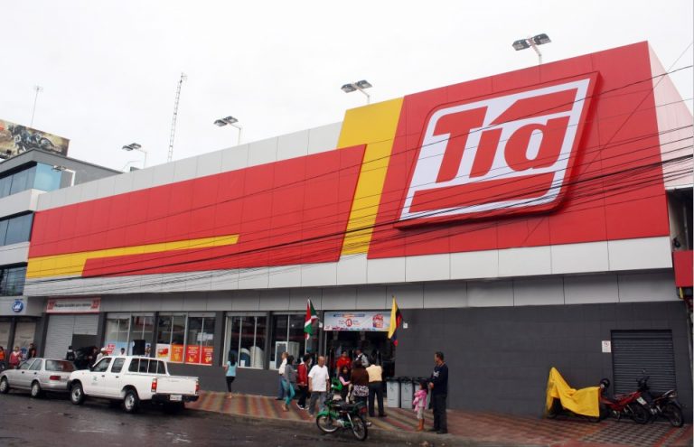 Ecuador: Tía presenta su robot con ayuda de inteligencia artificial