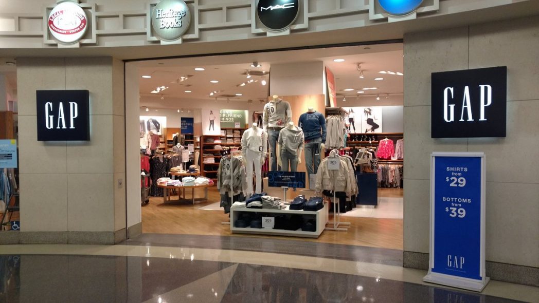 Gap anuncia grandes pérdidas, disminución de ventas y despidos