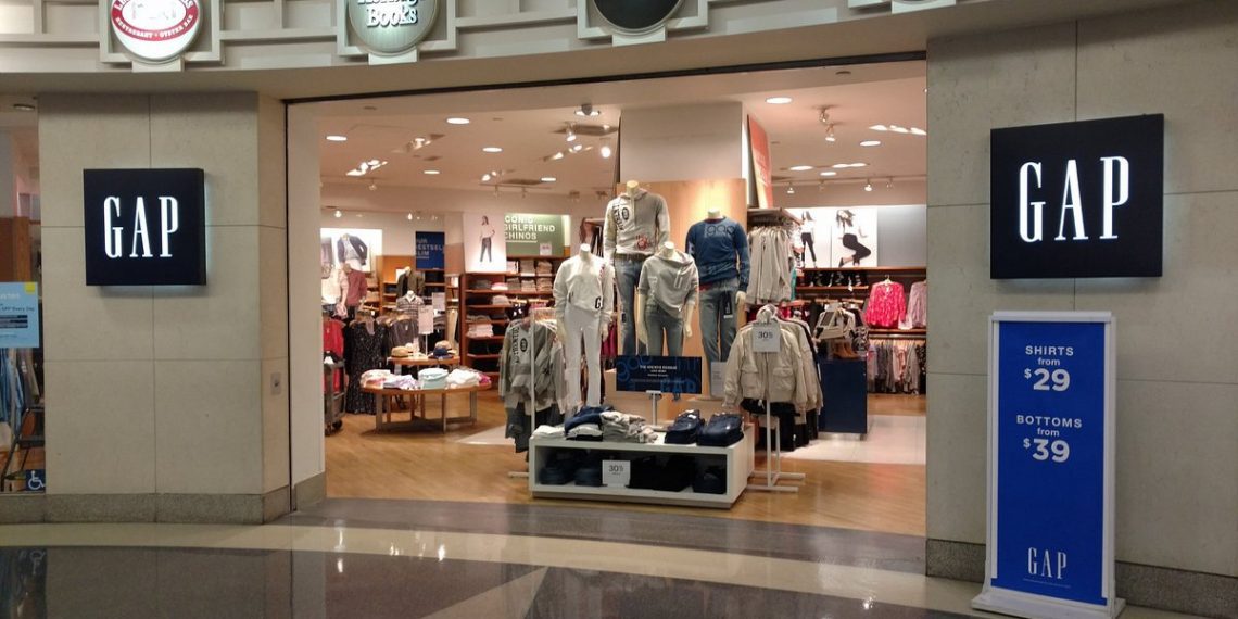 Gap anuncia grandes pérdidas, disminución de ventas y despidos