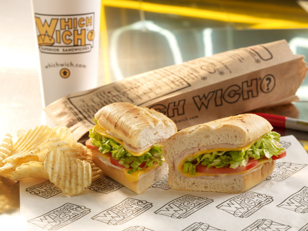 Which Wich podría tener 30 locales en el mercado peruano